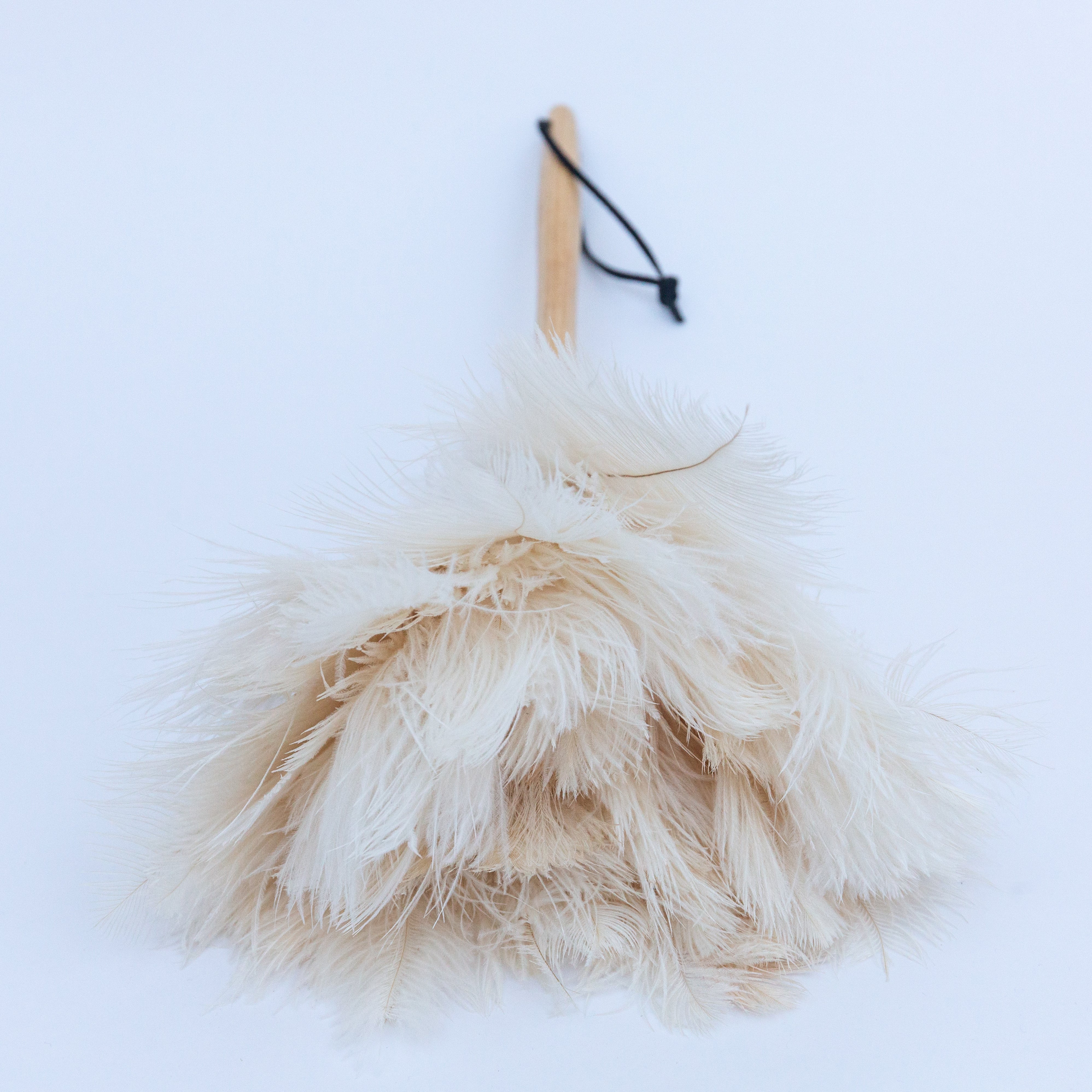 Redecker Ostrich Feather Duster, White 50cm – The Sustainable Shop